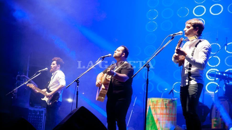 Reviví el imponente y emotivo show de Los Huayra en el Delmi - LA ...