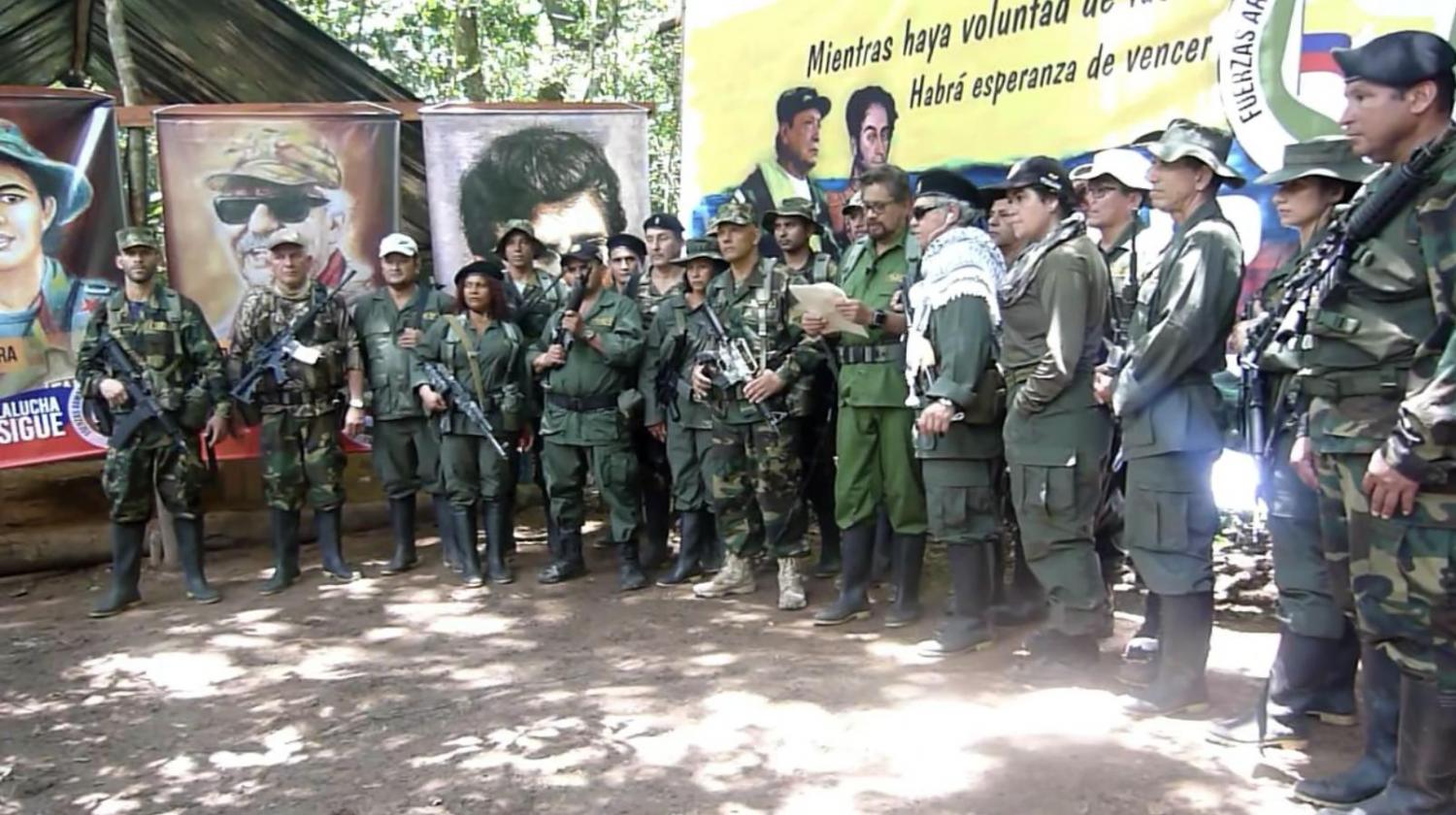 Un ex líder de las FARC retoma las armas y lanza otra guerrilla en ...